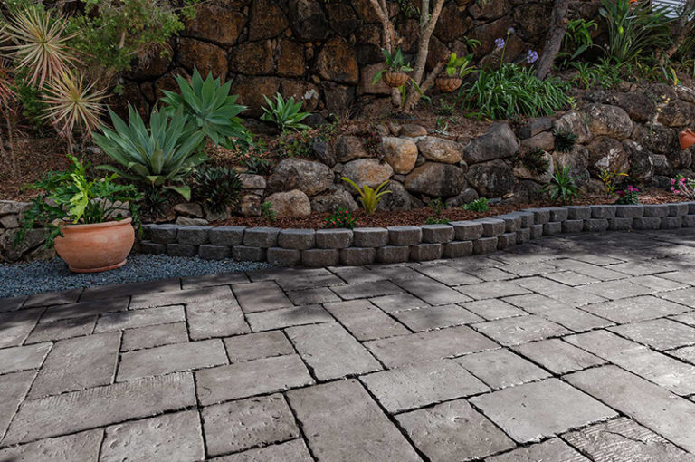 Bradstone Old Town® - Stoneworks® Pavers